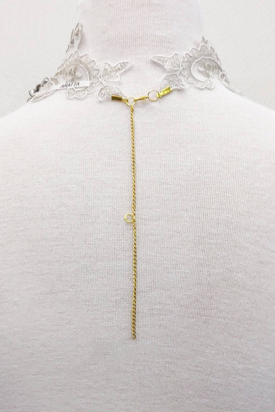 Queen Victoria Crystal Necklace | Floral Brooch | Gold Chain ...